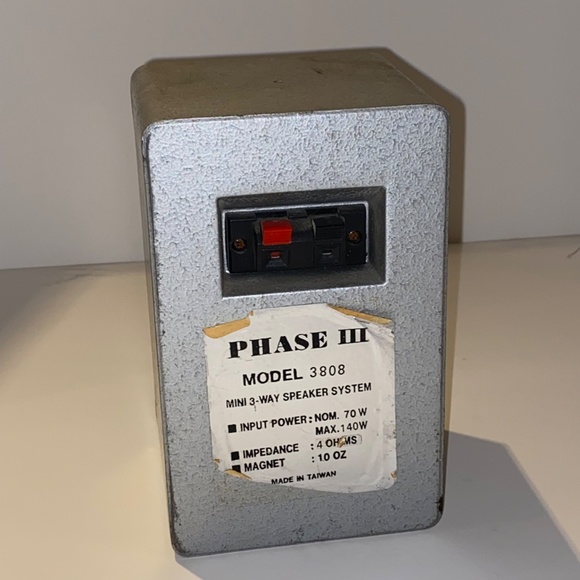 Other | Pyramid Phase Iii Model 388 3way 140 Watt Mini Book Speakers ...